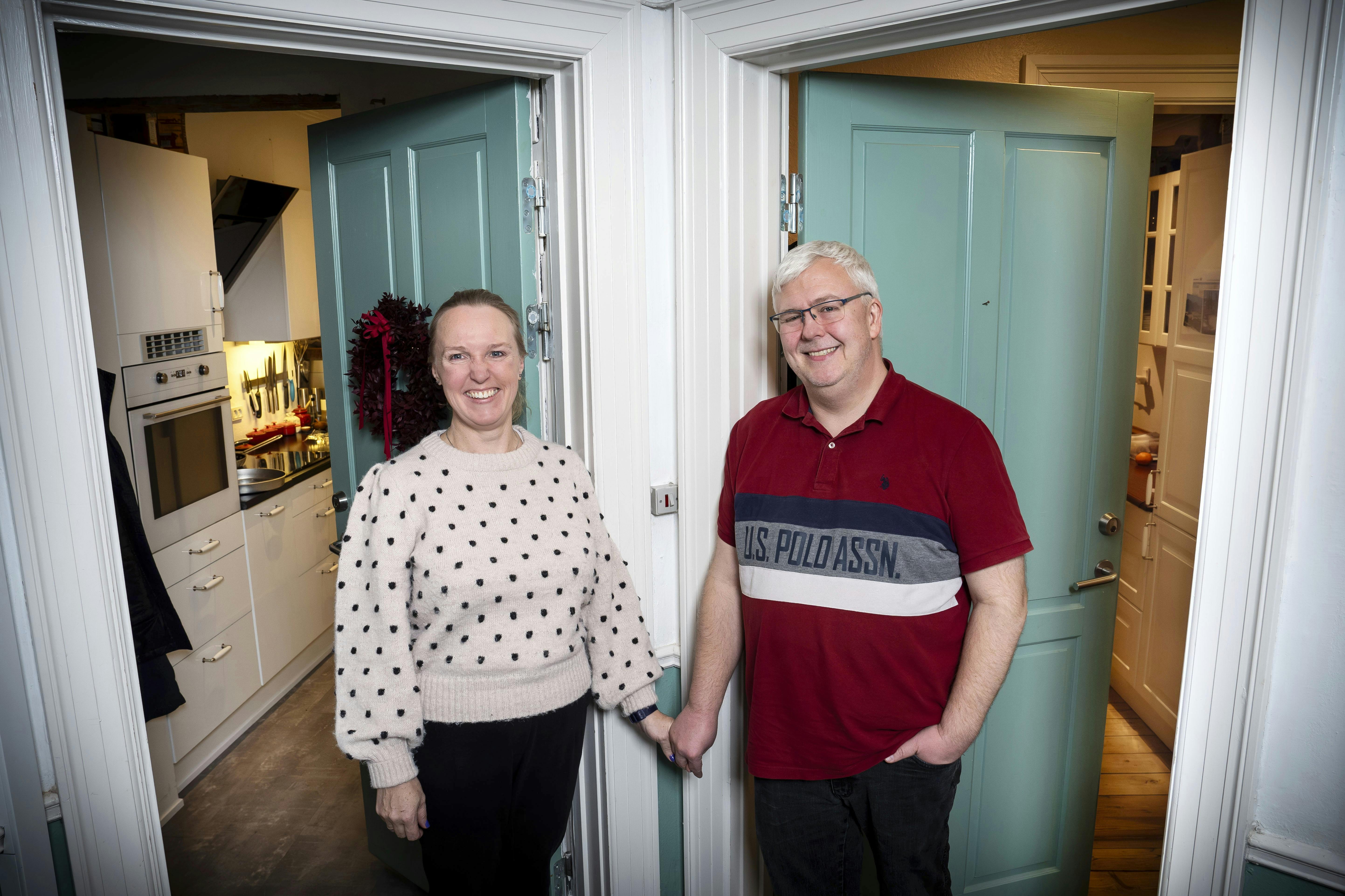 Kærester og naboer i 16 år