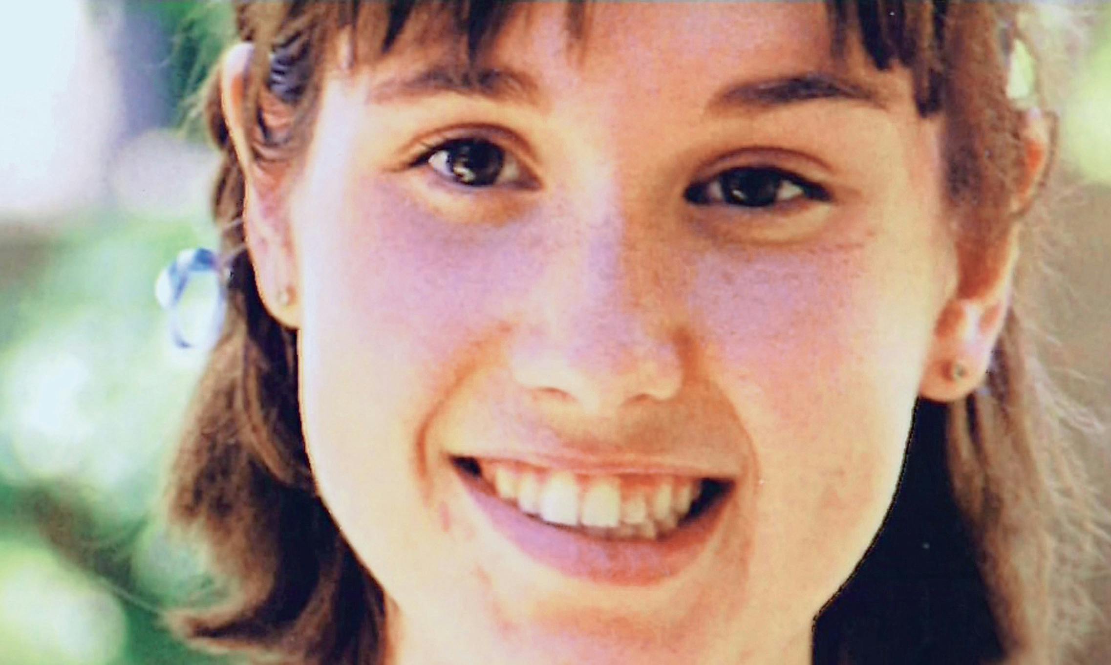 20-årige Lynsie havde svært ved at få venner: Myrdet på første date ...