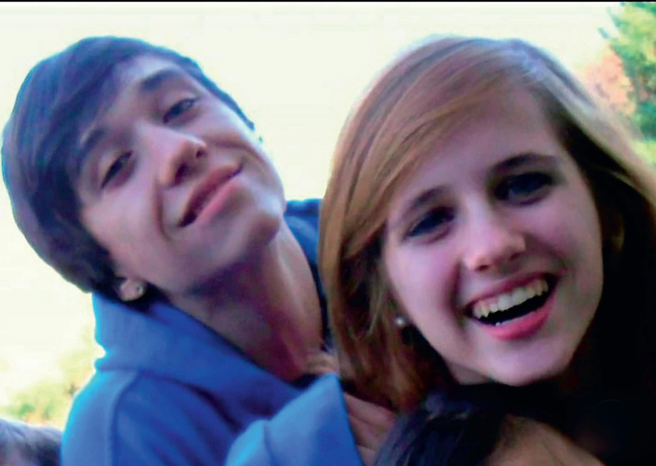 Dødelig teenage-forelskelse: Kunne ikke leve uden sin Sophia | Ude og ...