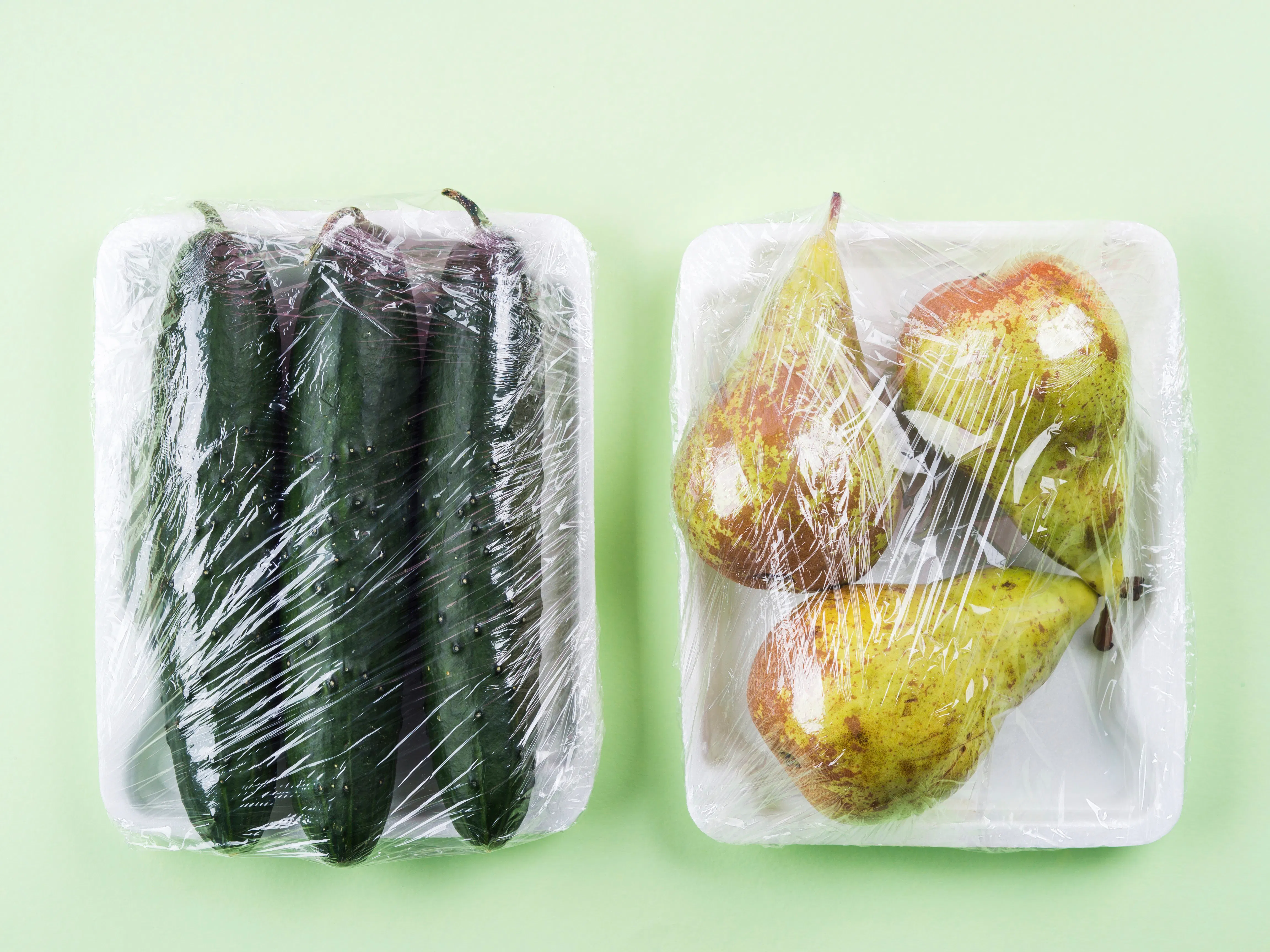Vi kan lære af udlandet: Forbud mod plastik rundt om frugt og grønt ...