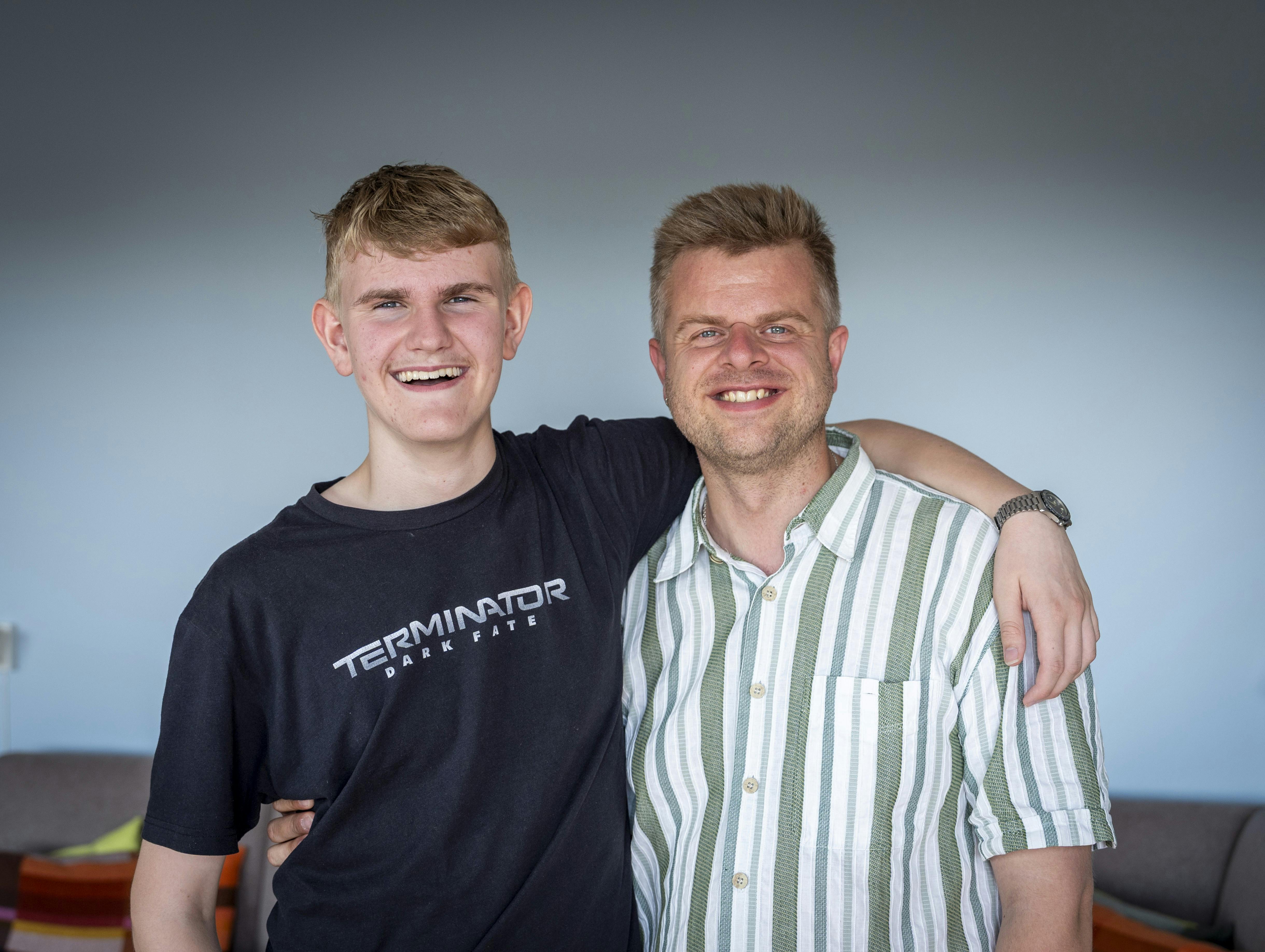 Benjamin mistede sin far som 10-årig: Mathias er en ven for livet | Ude ...