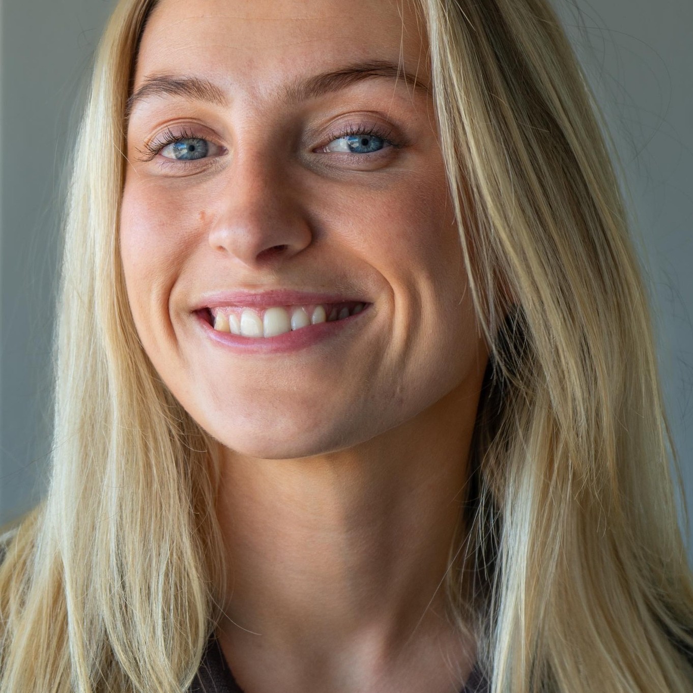 Emily Ellen Walsh | Ude og Hjemme