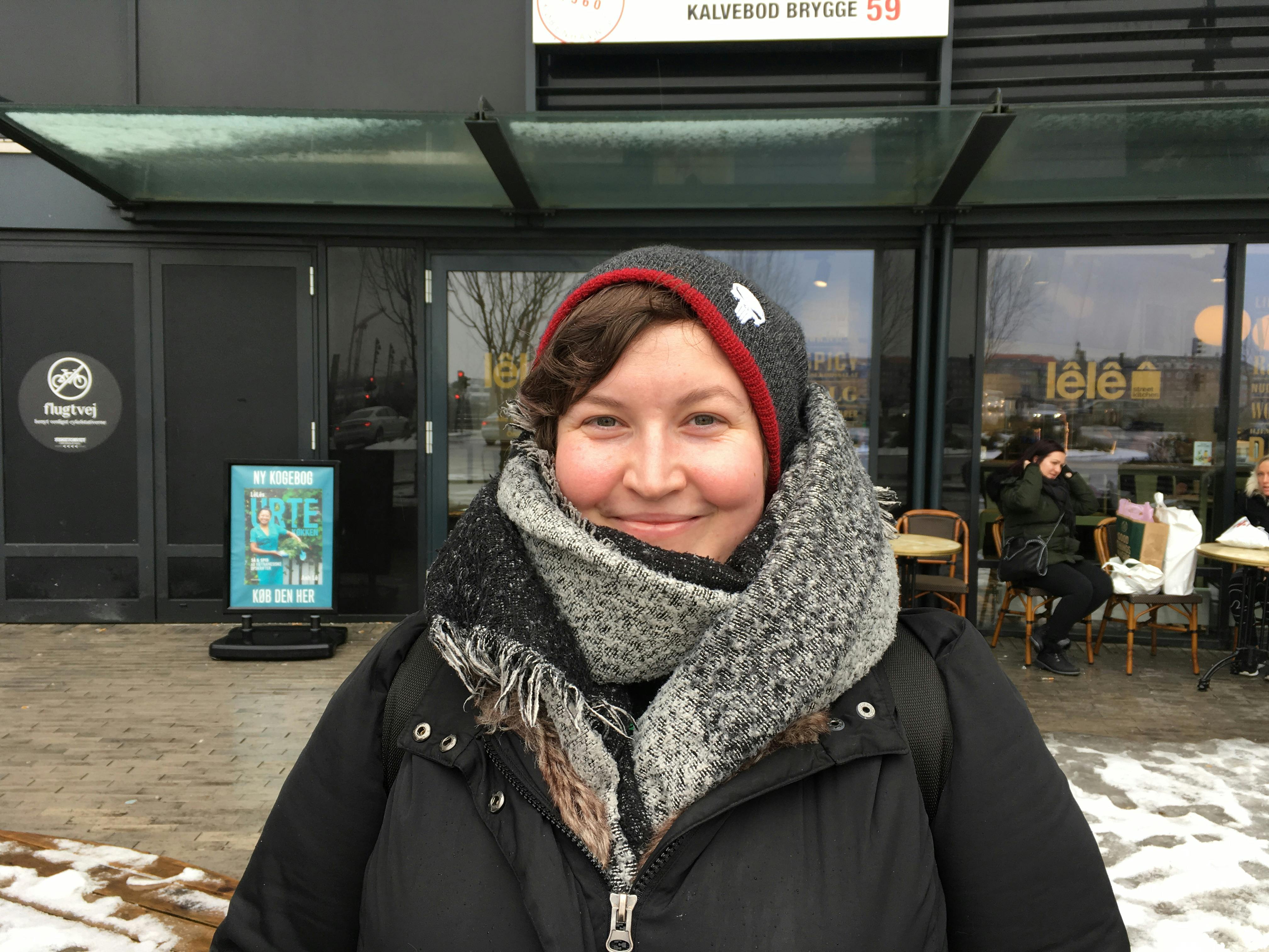 Hvad er din holdning til sociale medier? | Ude og Hjemme